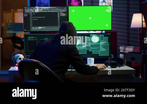 Cybercriminal Hacking Using Green Screen Pc And Getting Critical Error