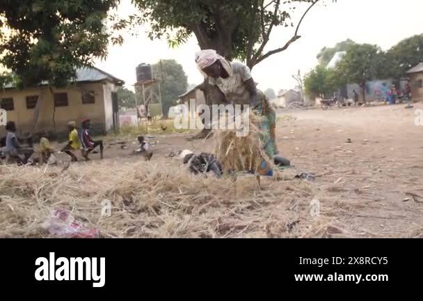 19 jan. 2024,Gwalada,Nigeria: Malnourished child due to extreme poverty ...