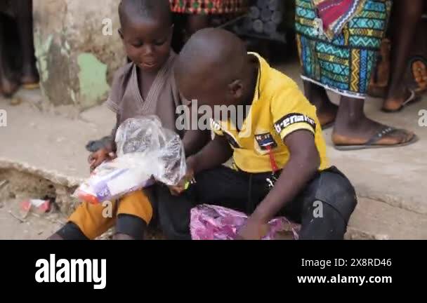 19 jan. 2024,Gwalada,Nigeria: Malnourished child due to extreme poverty, hunger, Rural Black ...