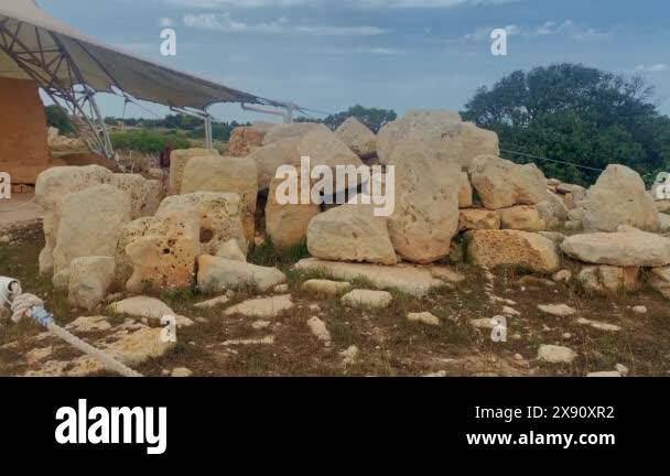 Qrendi, Malta 2405.2024 - Temple structure, Hagar Qim megalithic temple ...