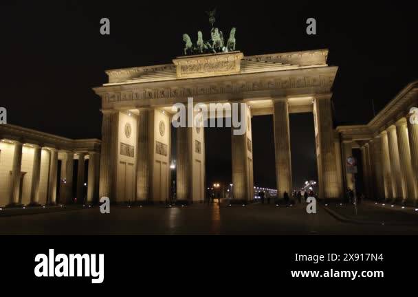 Evening Illumination, Berlin Landmark, Iconic Landmark. Brandenburg ...