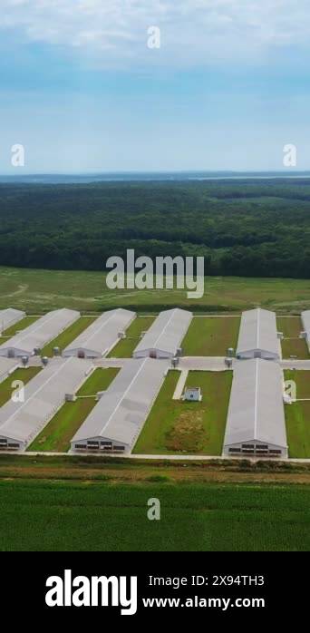 Exterior of barns Stock Videos & Footage - HD and 4K Video Clips - Alamy