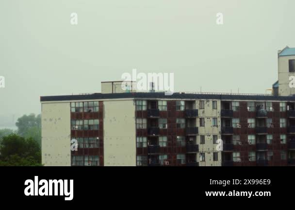 Rundown structure Stock Videos & Footage - HD and 4K Video Clips - Alamy