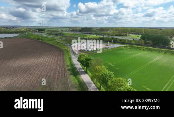 Echteld, Noord Brabant, The Netherlands, March 29th, 2024: Unmanned LNG and truck diesel Shell ...