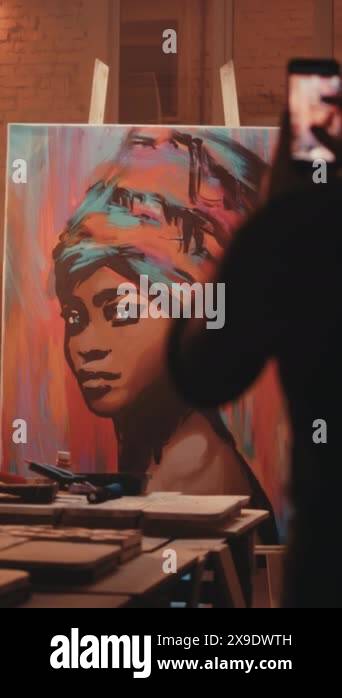 Illuminated artwork Stock Videos & Footage - HD and 4K Video Clips - Alamy
