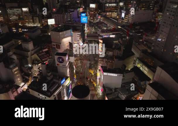 Shibuya crossing screens Stock Videos & Footage - HD and 4K Video Clips ...