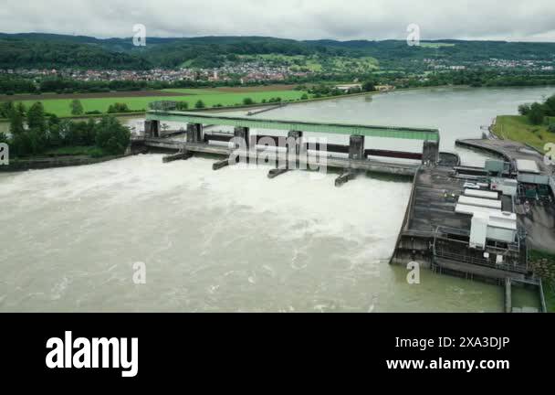 Reservoir water dam Stock Videos & Footage - HD and 4K Video Clips - Alamy