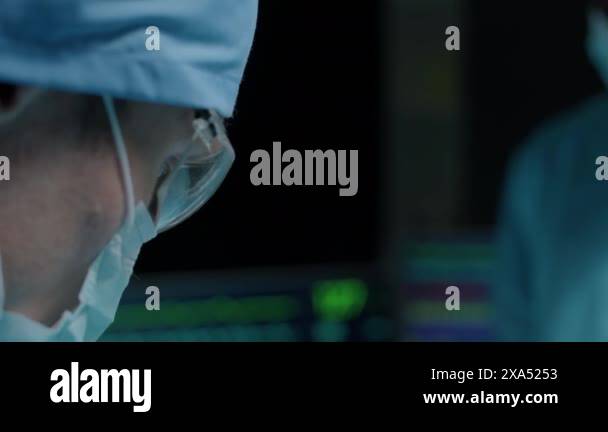 Performing surgery in operating room Stock Videos & Footage - HD and 4K ...