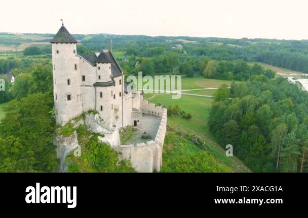 Trail of the eagle's nests castle poland Stock Videos & Footage - HD ...