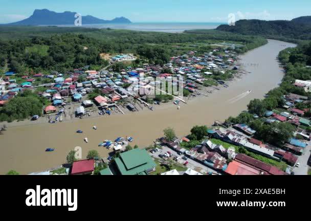 Sarawak traditional Stock Videos & Footage - HD and 4K Video Clips - Alamy