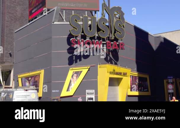 Hamburg bar Stock Videos & Footage - HD and 4K Video Clips - Alamy