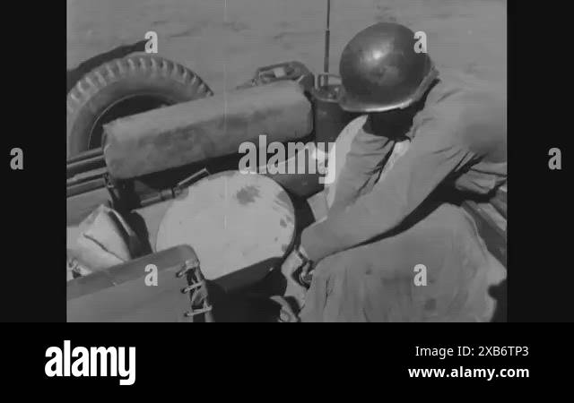 1951 - American soldiers during the Korean war unload equipment from ...