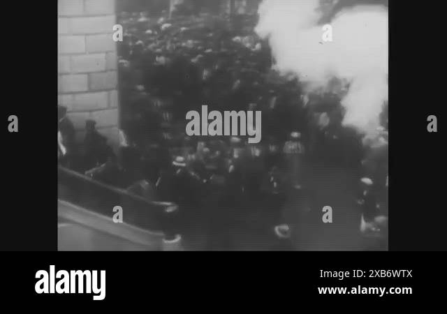 Amelia earhart 1928 Stock Videos & Footage - HD and 4K Video Clips - Alamy