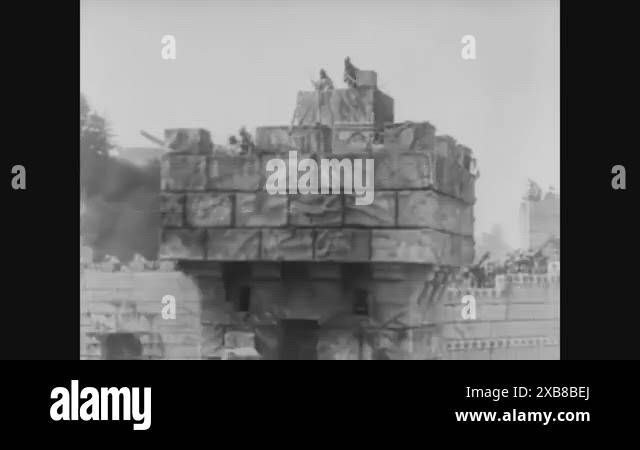 Soldiers roman city gate Stock Videos & Footage - HD and 4K Video Clips ...