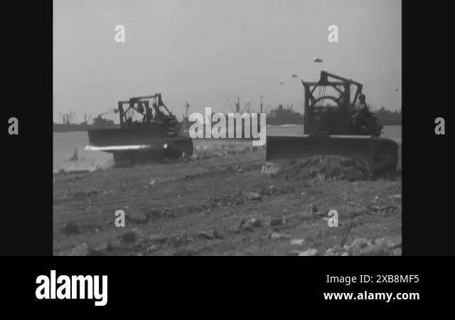 1944 - The 36th Division establish a beachhead on Green Beach, Normandy ...