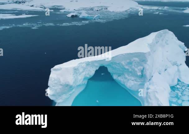 Underwater ice cave Stock Videos & Footage - HD and 4K Video Clips - Alamy