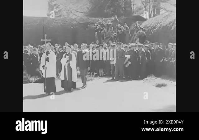 George mackenzie Stock Videos & Footage - HD and 4K Video Clips - Alamy