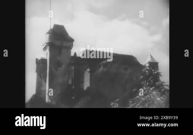 Recreation of a highborn maiden and matron's wearing medieval ...