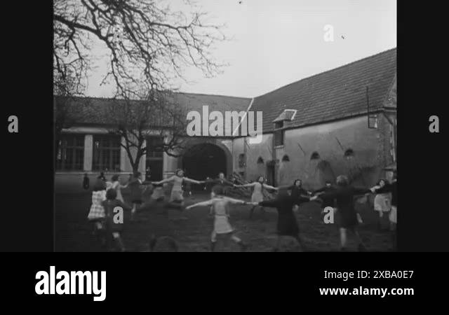 1941 - A group of orphan children living in ruins after their orphanage ...
