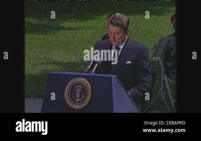 President Ronald Reagan pays tribute to William J. Donovan and William ...