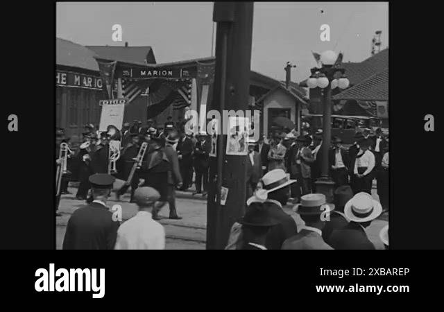 1919 - President Woodrow Wilson and the first lady arrive at a parade ...