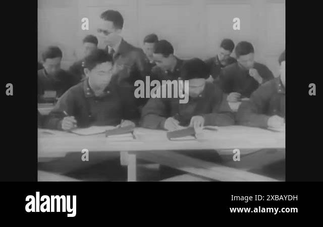 Major General Mow Pang Tzu attends graduation ceremonies for Chinese ...