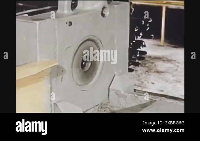 An animation shows what happens to steel tubes during their ...