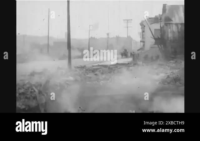1906 - Wrecked homes are shown after the San Francisco earthquake Stock ...