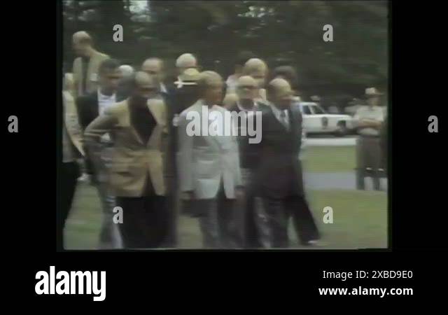 President Jimmy Carter oversees the 1978 Camp David Accords between ...