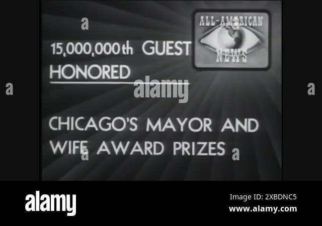 1944 - Mayor Kelly and his wife of Chicago, Illinois honor the 15,000 ...