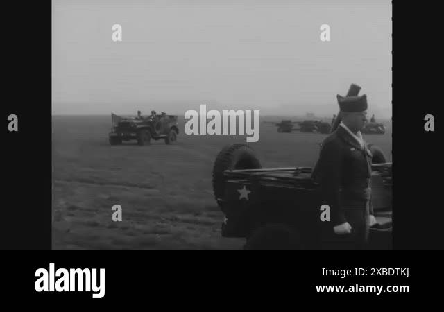 BERLIN - 1945 - General Dwight Eisenhower and 82nd Airborne Division ...