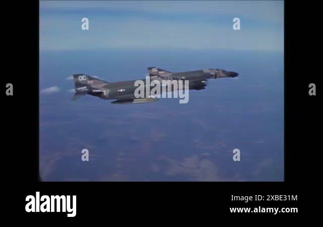 1967 - Bob Hope introduces Miss World winner Madeleine Hartog-Bel to ...