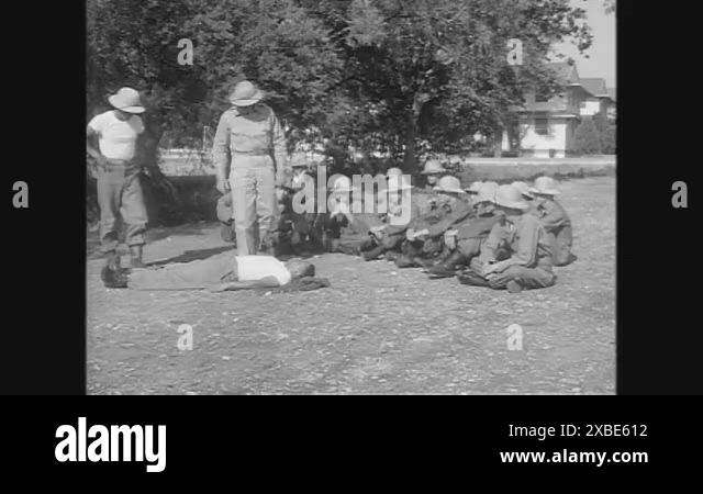 1950s - African-American US Army doctors in training learn artificial ...