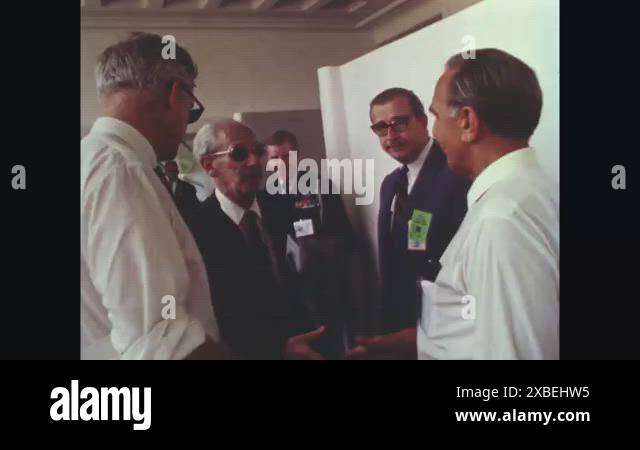 Kurt collins Stock Videos & Footage - HD and 4K Video Clips - Alamy