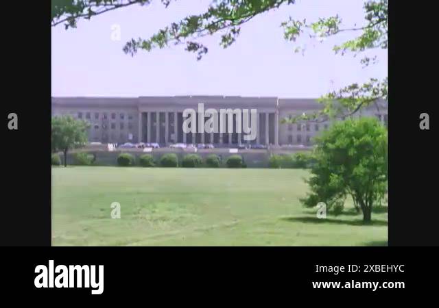 Pentagon memorial entrance Stock Videos & Footage - HD and 4K Video ...