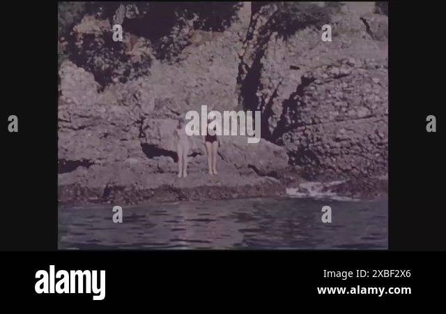 1940s - Anni Brandt and Eva Braun diving into the mediterranean sea ...