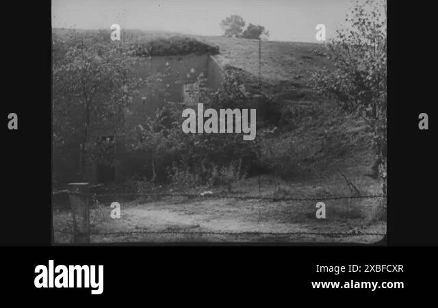 1944 - Captured German newsreel footage shows Nazi machine gunners and ...