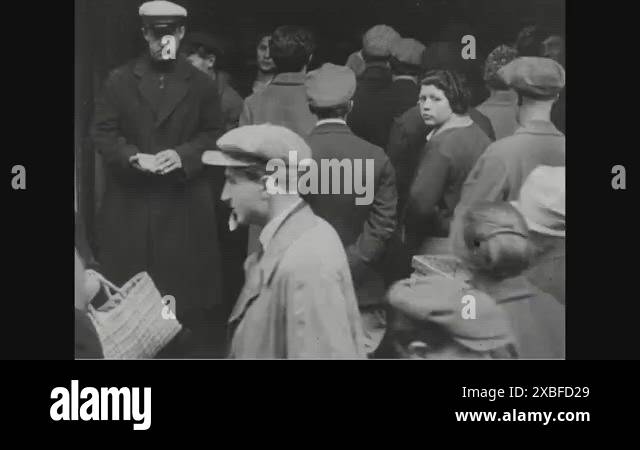 Bread line soviet Stock Videos & Footage - HD and 4K Video Clips - Alamy