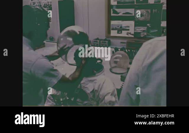 1968 - Men at NASA tracking stations follow Apollo 8's progress, and ...