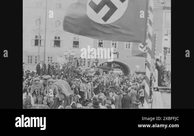 Nazi salute soldiers Stock Videos & Footage - HD and 4K Video Clips - Alamy