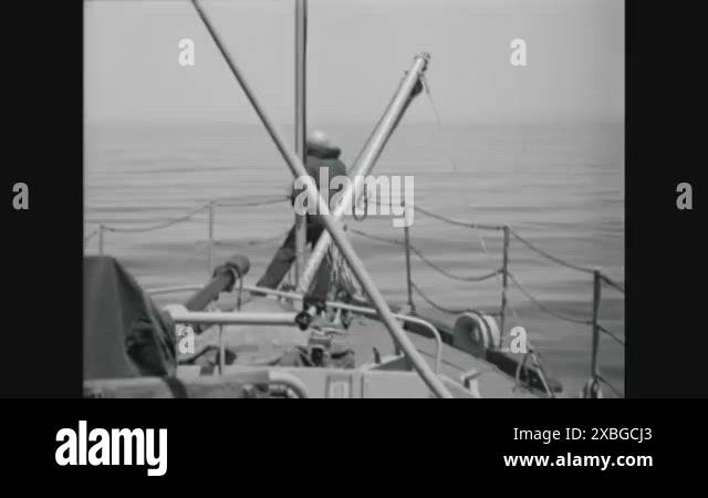 Us navy minesweeper Stock Videos & Footage - HD and 4K Video Clips - Alamy