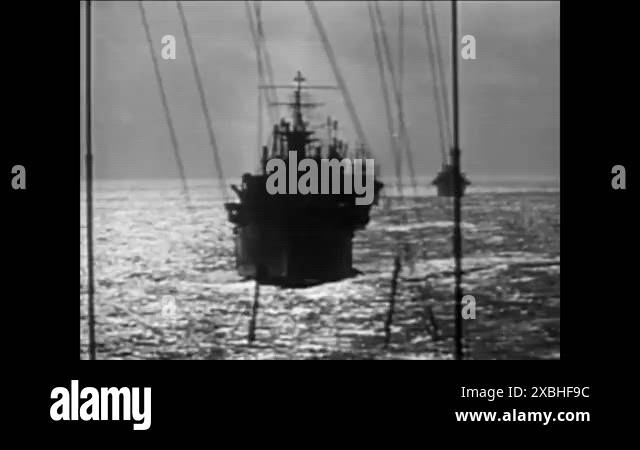 1942 - USAF planes take off from aircraft carriers for Morocco Stock ...