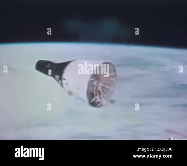 Re entry into earth's atmosphere Stock Videos & Footage - HD and 4K ...