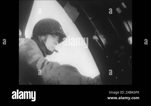 1944 - Paratroopers jump from planes, and land on the Normandie ...