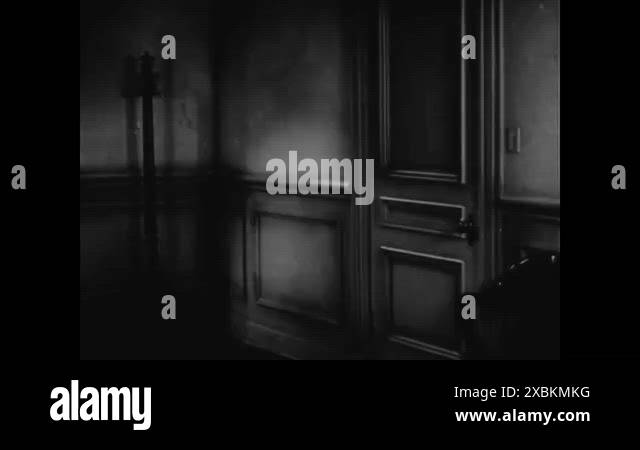 1944 - A British spy is arrested by the SS, identified by his hair ...