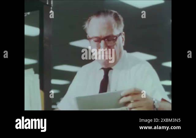 Error resolution branch Stock Videos & Footage - HD and 4K Video Clips ...