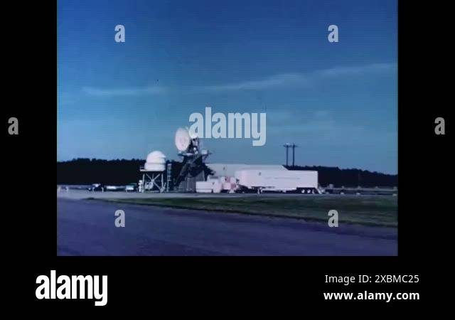 1978 - Radar operators and Honeywell computers are shown at the Wallops ...