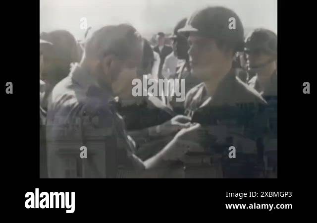 Bob ware Stock Videos & Footage - HD and 4K Video Clips - Alamy