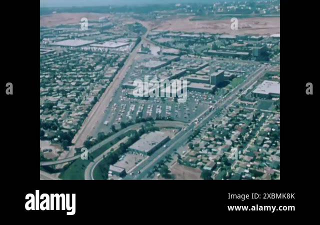 1981 - Shots of the Space Division at the Los Angeles Air Force Station ...