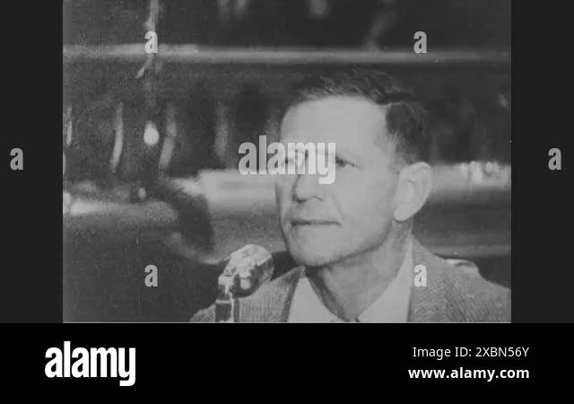 1960 - Operation Abolition leader, Archie Brown, takes the witness ...